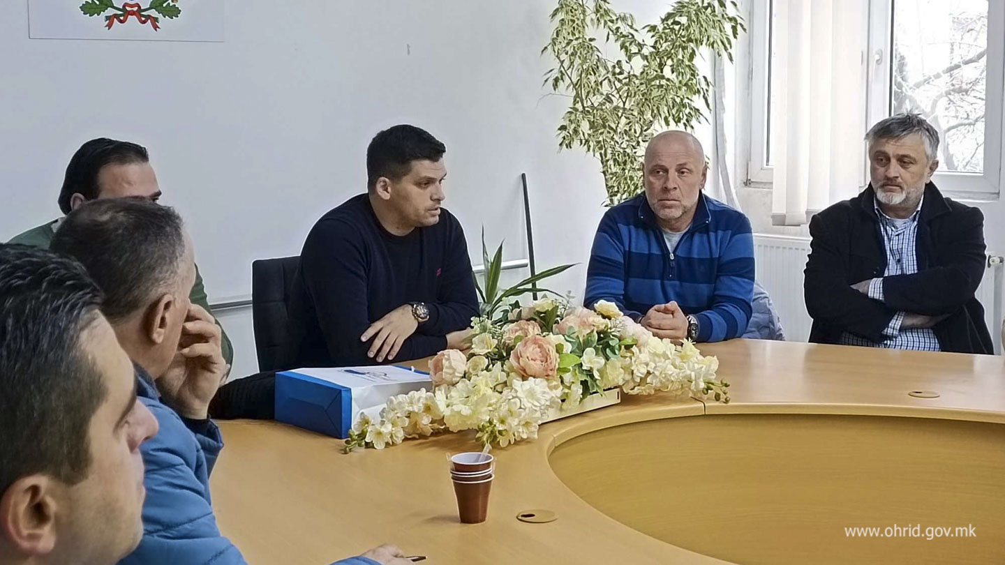 Охрид подготвен за чествување на големиот христијански празник ...