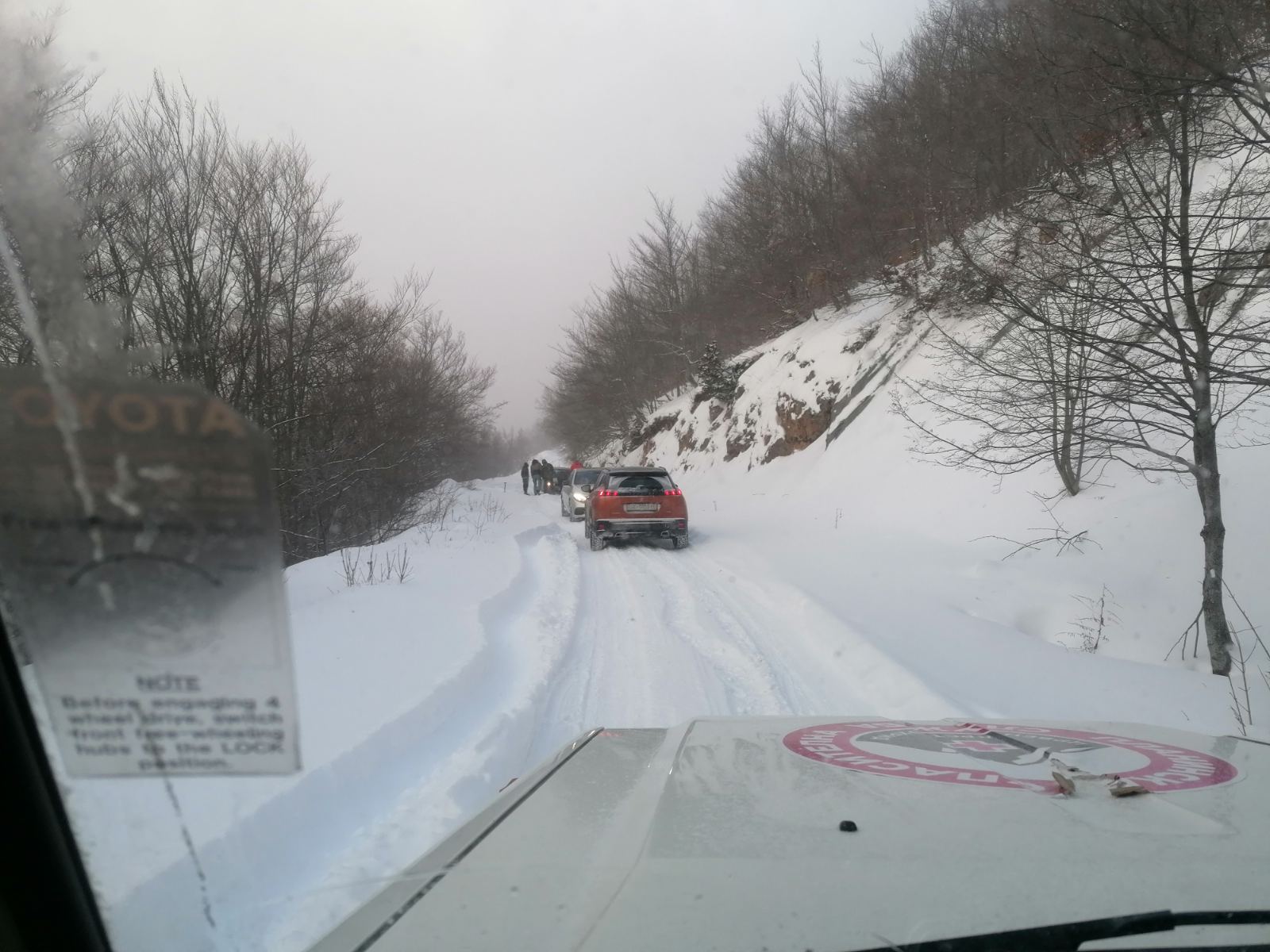 Во моментов повторно интервенција на ТППЕ Охрид и НП Галичица за евакуација на луѓе од заглавени