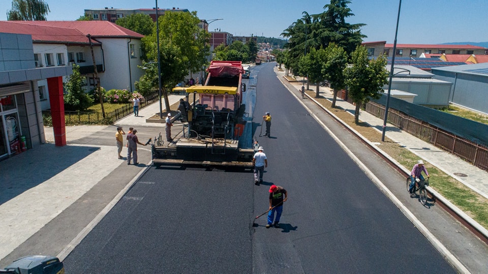 (ФОТО) Пецаков: Привршуваат градежните активности на улицата “7ми Ноевмври” – Ohrid1